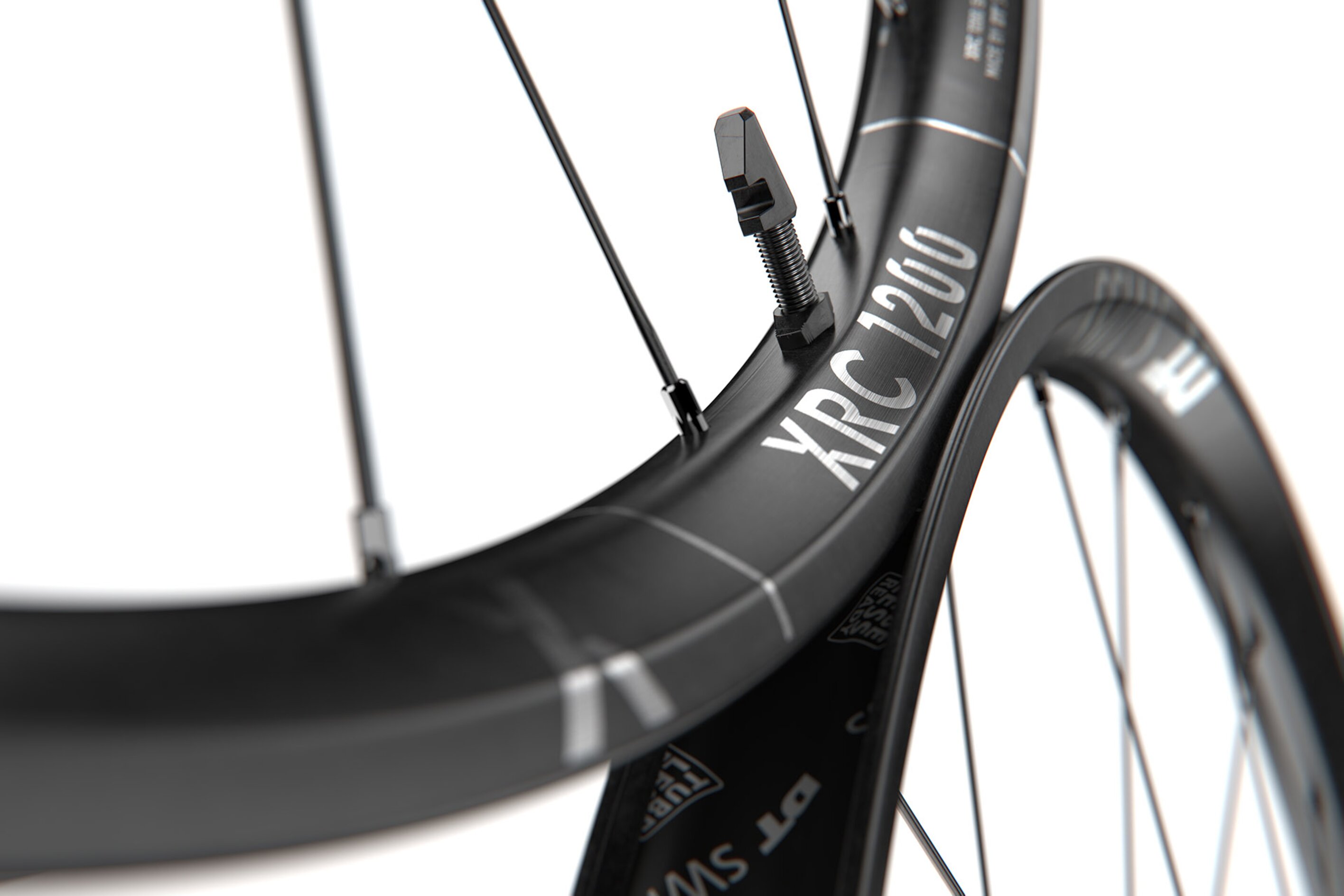 XRC 1200 SPLINE - The ultimate light carbon Cross Country wheelset ...