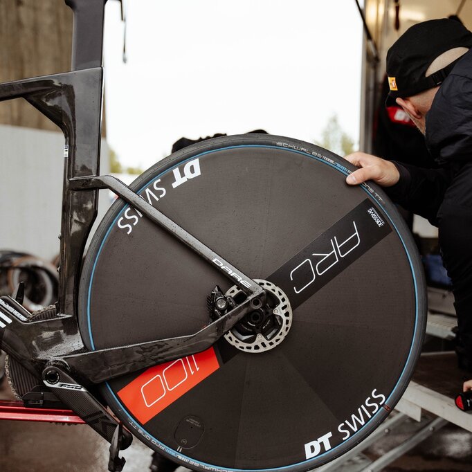 ARC 1100 DICUT DISC - Our Fastest Aero Disc Wheel | DT Swiss