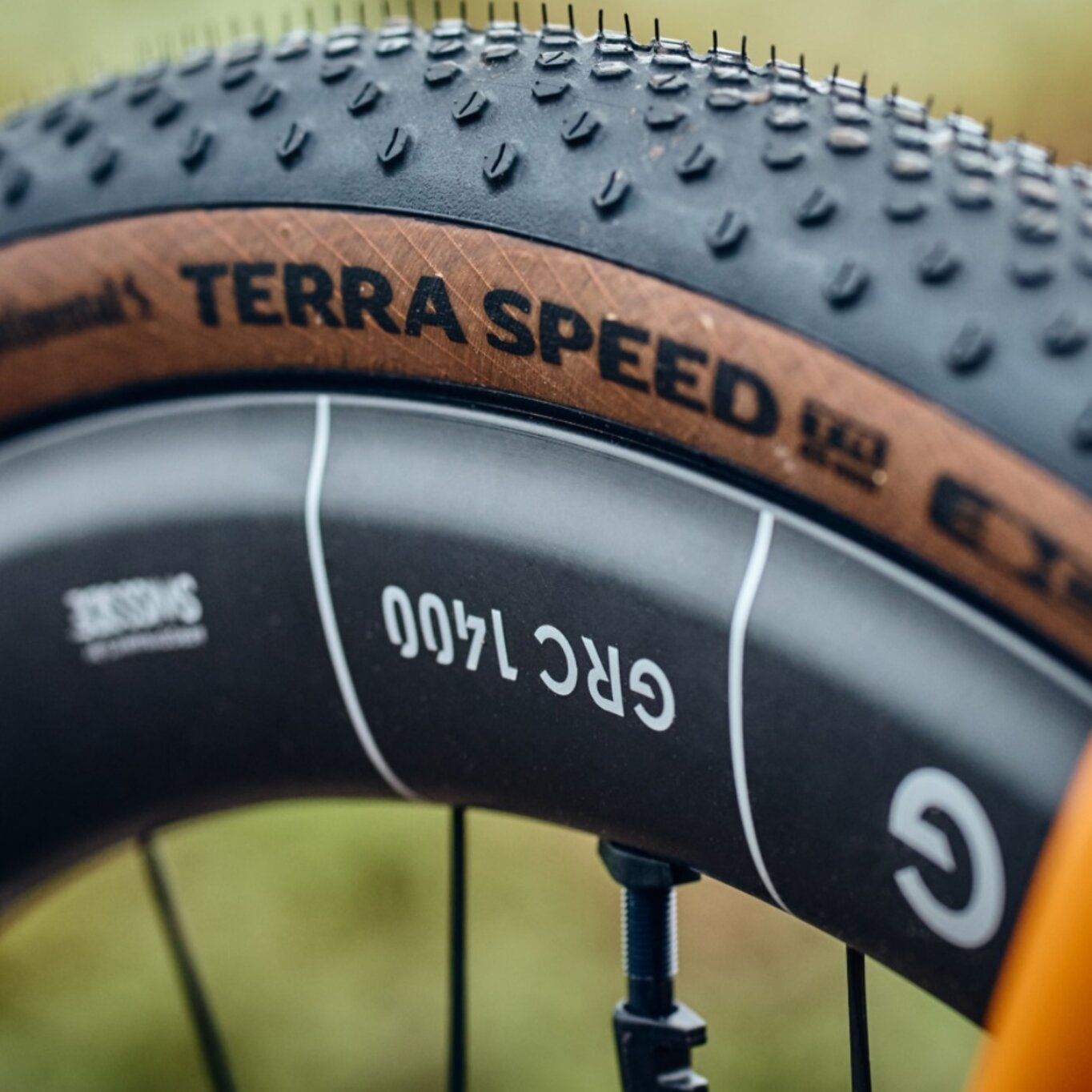 GRC 1400 DICUT - Aero Gravel Wheels | DT Swiss