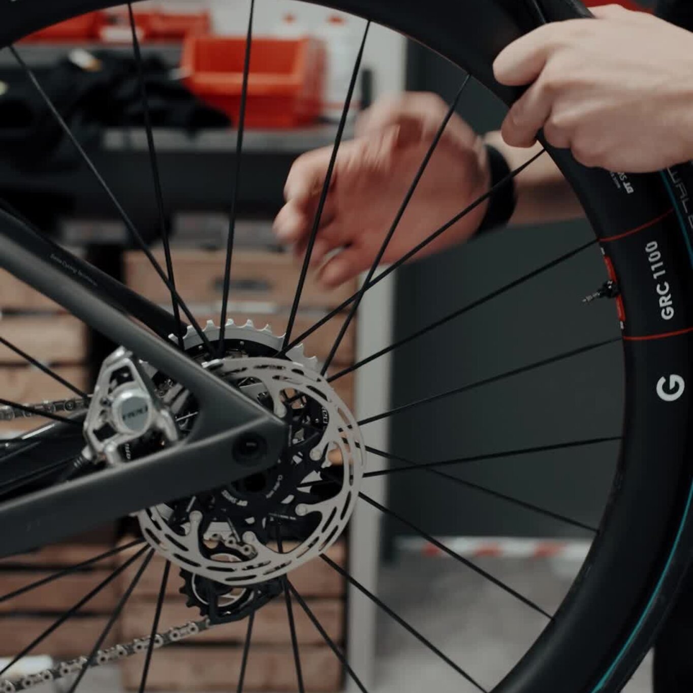 GRC 1100 DICUT - ultimate off-road wheels | DT Swiss