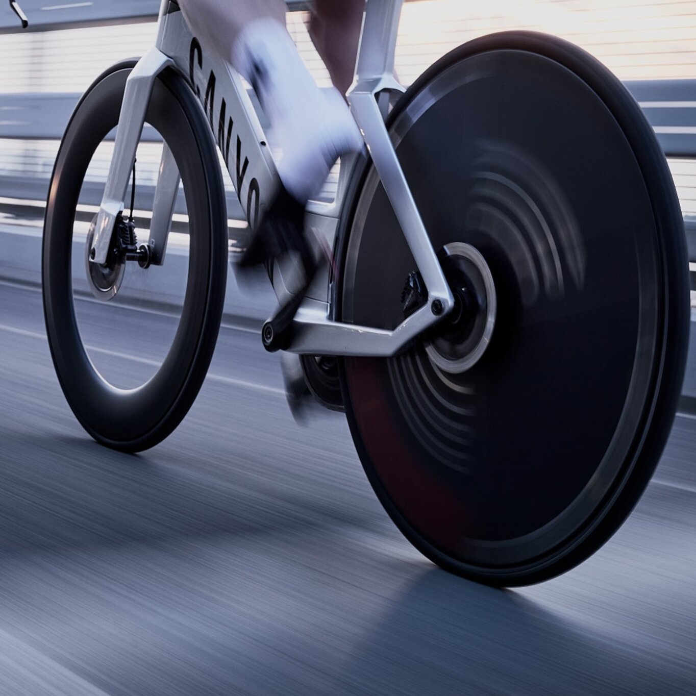 ARC 1100 DICUT DISC - Our Fastest Aero Disc Wheel | DT Swiss